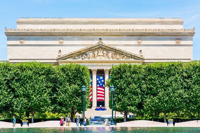 Private Tour National Archives Building - What Does the Tour Offer for the Price?