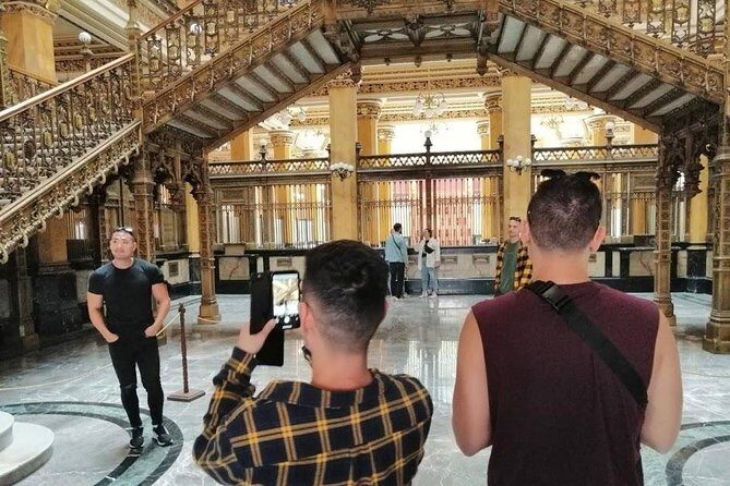 Private Tour National Museum of Anthropology and History + Downtown / Mexico - The Guide and the Experience