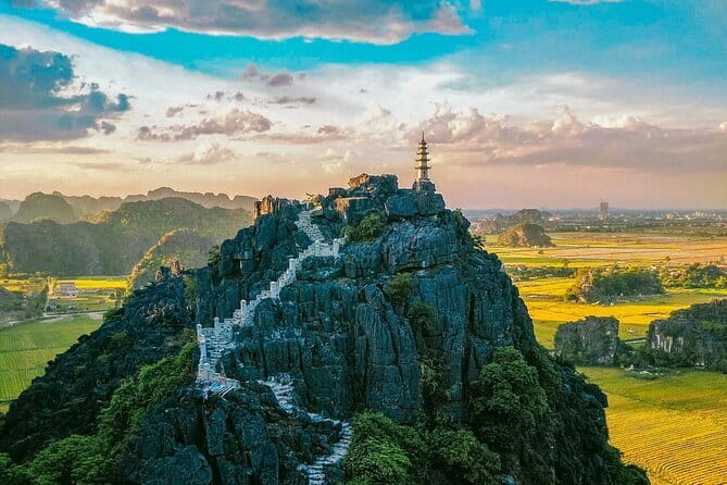 PRIVATE TOUR Ninh Binh One Day - Hoa lu- Tam Coc - Mua Cave - Who Will Love This Tour?