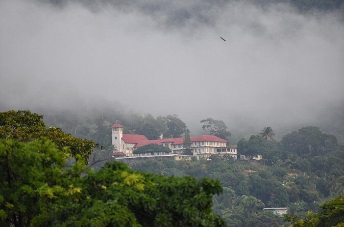 Private Tour North Coast Mountain Tour & Maracas Beach - FAQs