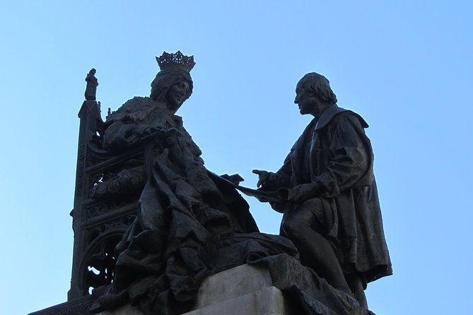 Private tour of central Granada. Total per group max 15 people - Who Should Consider This Tour?