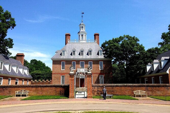 Private Tour of Colonial Williamsburg & Sir Christopher Wren Bldg - Key Points