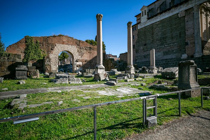 Private Tour of Colosseum & Ancient Rome Wonders - Participation Requirements