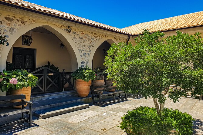 Private Tour of Crete with Knossos Palace and Lassithi Plateau - Lunch at a Traditional Taverna in Lassithi Plateau