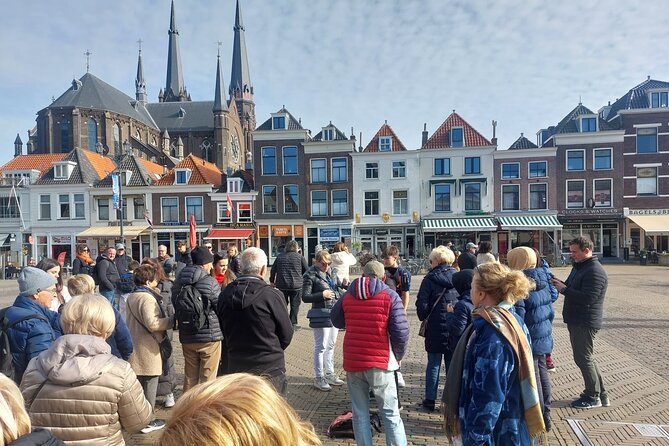 Private Tour of Delft: Dive Into the Dutch Golden Age - Meet Your Guide at the Hugo Grotius Statue
