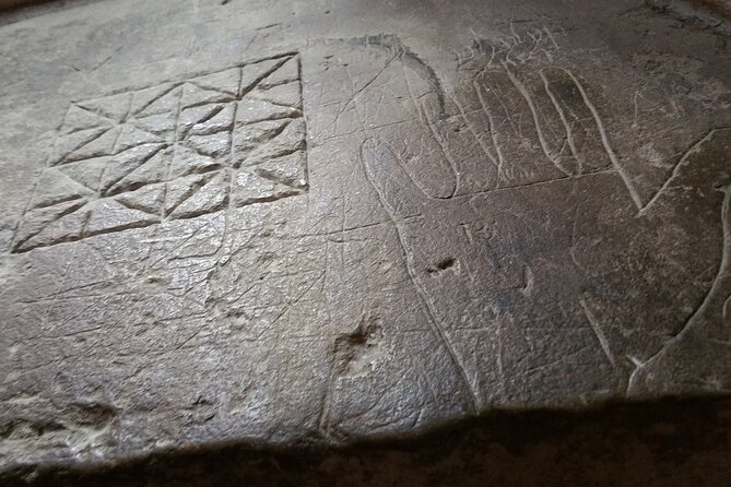 Private Tour of Hampton Court Palace With Award-Winning Architectural Historian - Booking Information