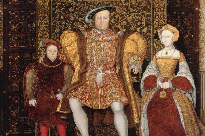 Private Tour of Hampton Court Palace With Award-Winning Architectural Historian - Exploring the Tudor and Baroque Splendor