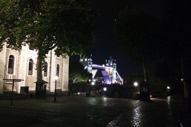 Private Tour of Haunted London in a Black Cab - Key Points