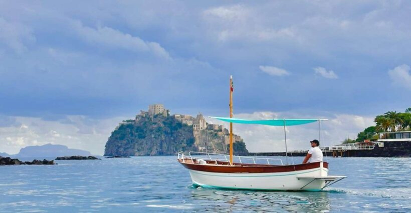 Private tour of Ischia and/or Procida on a Gozzo Apreamare - What Makes This Tour Special?
