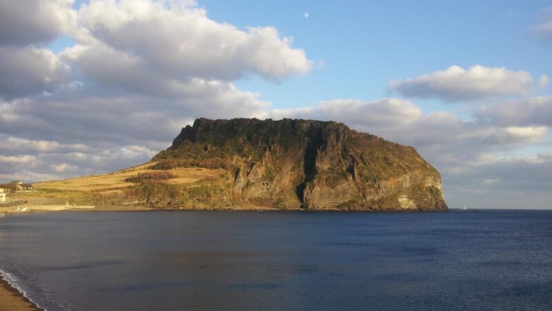 Private tour of Jeju Island, by car, at your own pace - Practical Details and Expectations