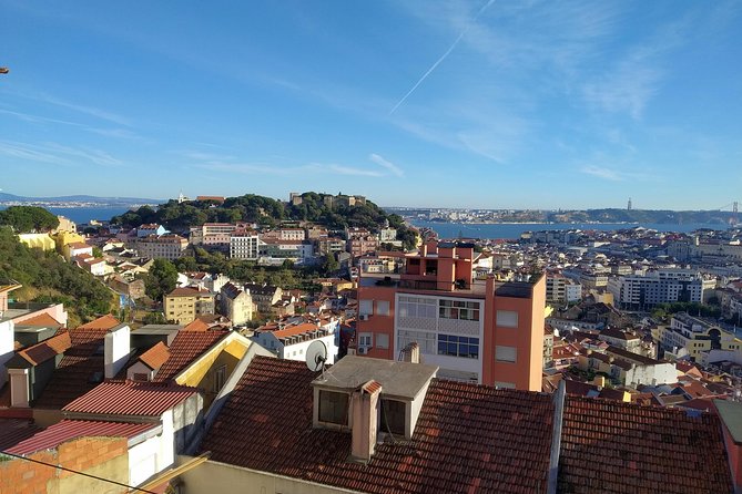Private Tour of Lisbon for 1 to 4 people - Key Points