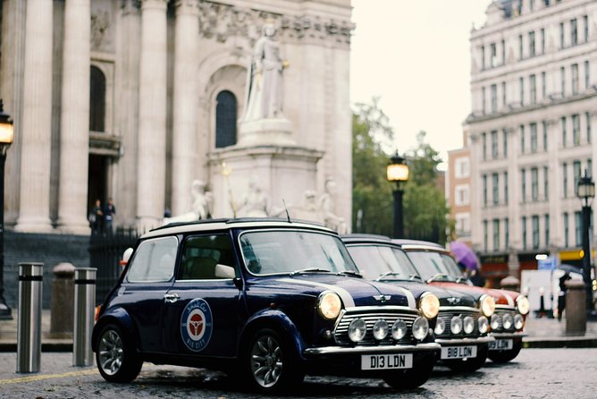 Private Tour of Londons Landmarks in a Classic Car - Customized Experience