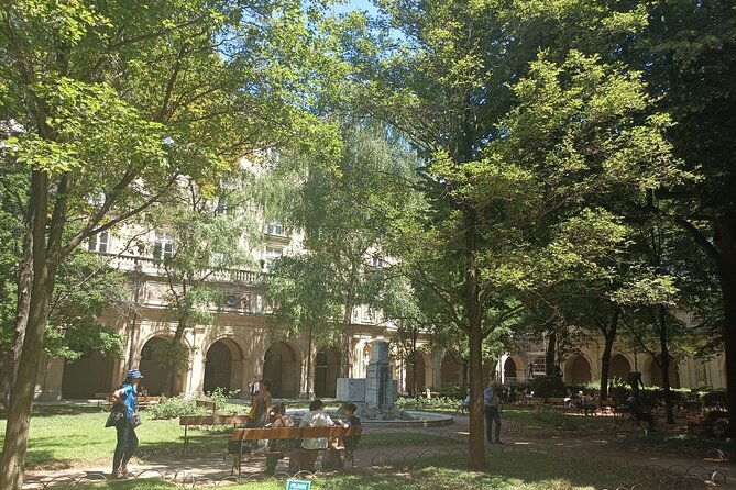 Private Tour of Lyon With an Official Guide - Traveler Reviews and Ratings