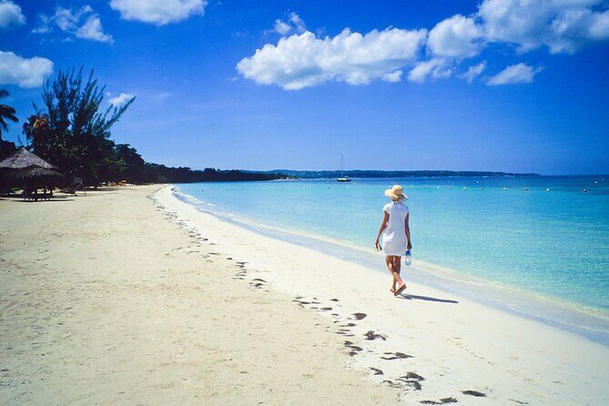 Private Tour of Negril Beach and Sunset at Ricks Cafe - The Sum Up