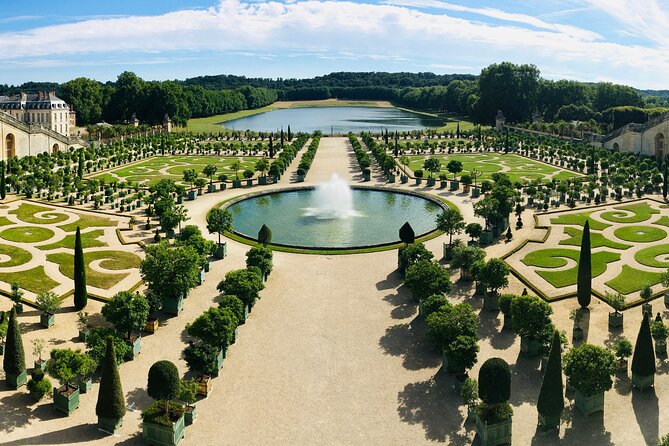 Private tour of Paris and Versailles from Paris with pick up - FAQs