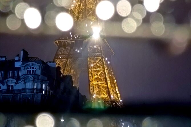 Private Tour of Paris in a Convertible Citroën 2CV - Embrace the Convertible Experience