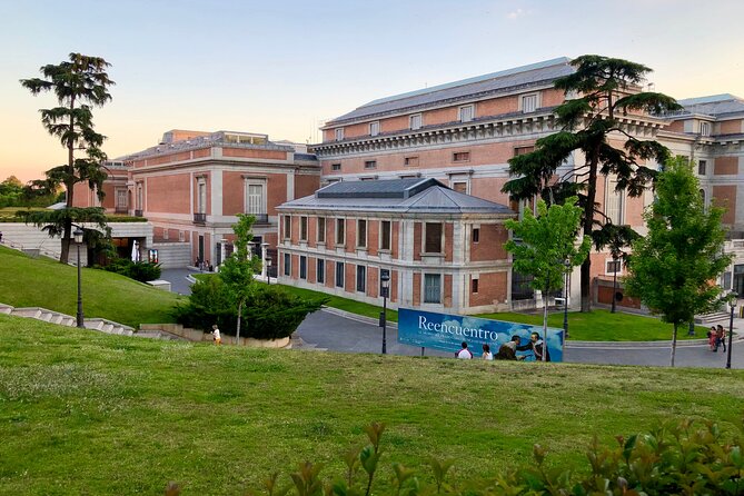 Private Tour of Prado Museum in Madrid - Meeting Point Details and Tour Logistics