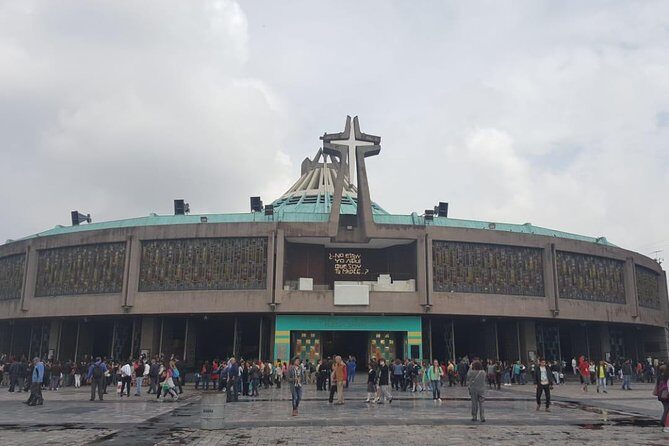 Private Tour of Pyramids of Teotihuacán and Basilica of Guadalupe - FAQs