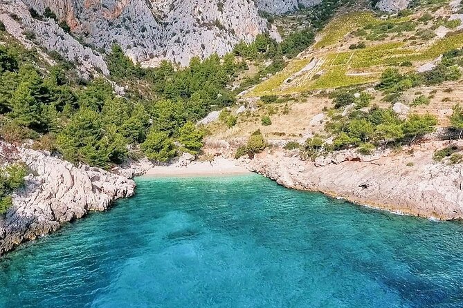 Private Tour of Red Rocks, Pakleni Islands and Hvars Southern Beaches - Exploring the Stunning Red Rocks