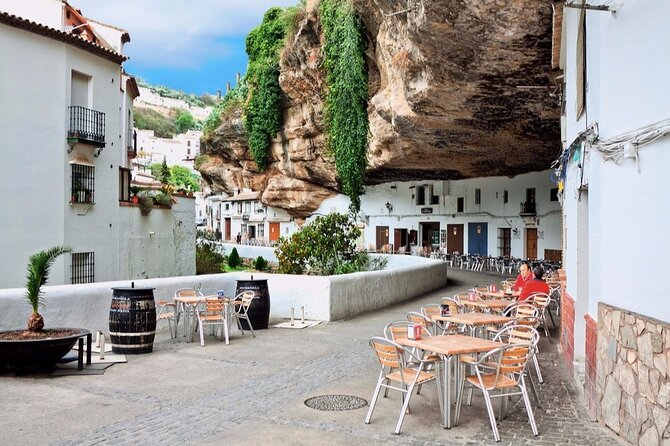 Private Tour of Ronda and Setenil De Las Bodegas - The Importance of Local Tastes: Olive Oil and Cheese Sampling