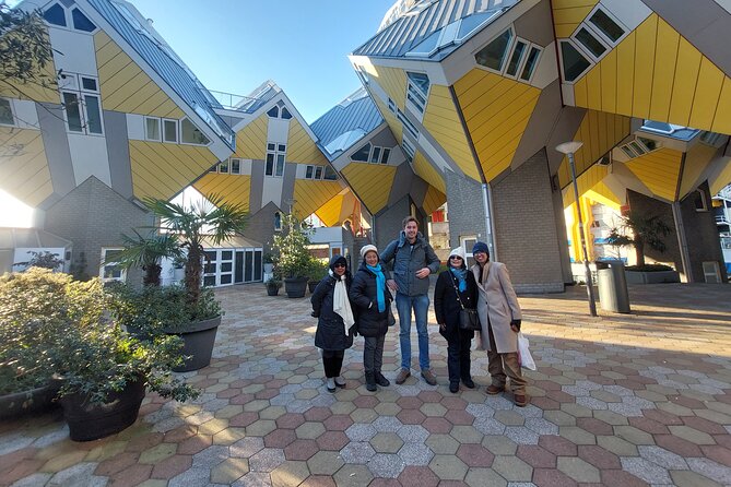 Private Tour of Rotterdam and The Hague including Transfer - Exploring The Hague: Politics, Palaces, and Picturesque Streets