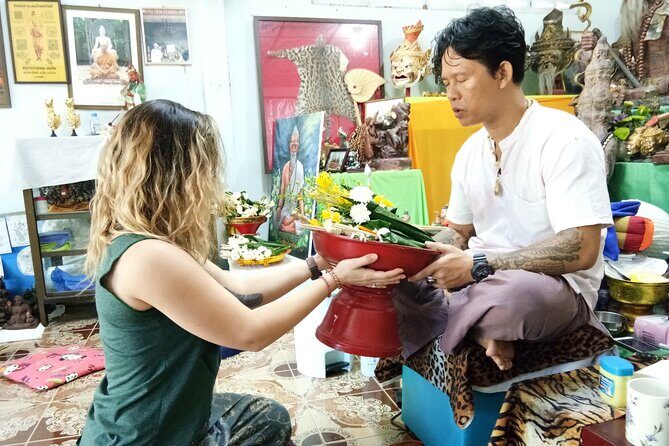 Private Tour of Sacred Sakyant Tattoo in Lamphun Province. - Who Should Consider This Tour?