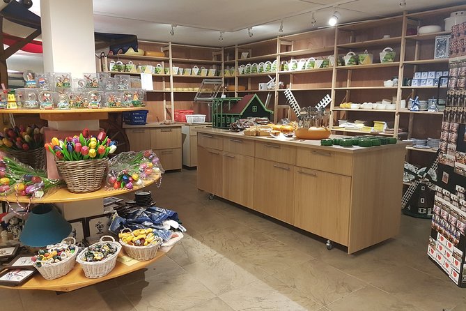 Private Tour of Simonehoeve Cheese Farm and Clog Factory - Reviews and Feedback