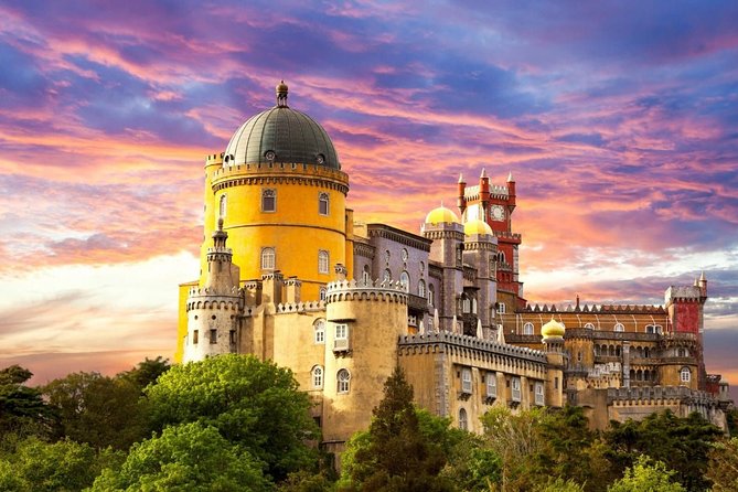 Private Tour of Sintra, Cabo da Roca and Cascais with 2 Palaces - Choosing Your Two Palaces: A Customizable Experience