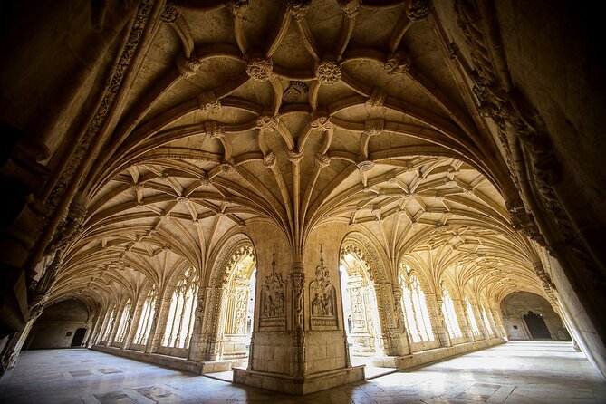 Private Tour of Splendid Lisbon - Meeting and Pickup Details