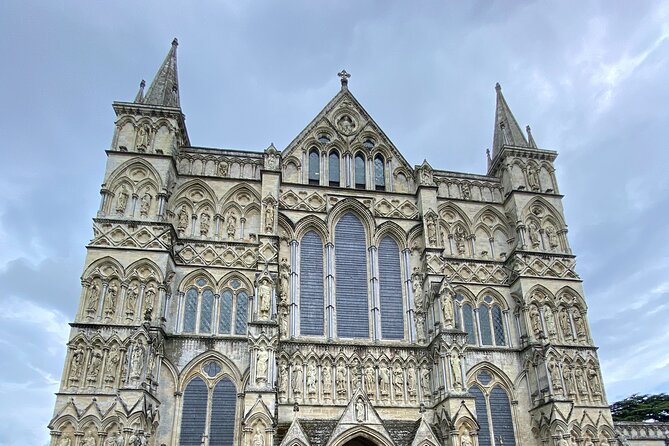 Private Tour of Stonehenge and Salisbury Cathedral - Booking Information