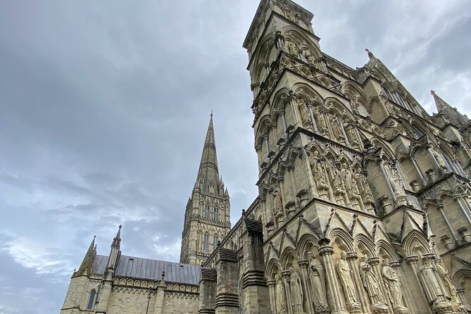 Private Tour of Stonehenge and Salisbury Cathedral - Frequently Asked Questions
