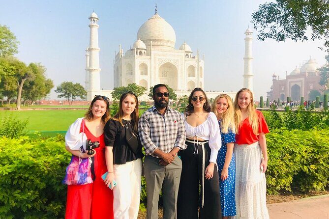 Private Tour Of Taj Mahal At Sunrise - Visiting the Taj Mahal at Sunrise