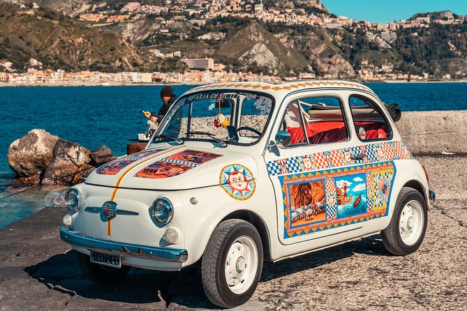 Private tour of Taormina and La Dolce Vita with the 500 - Key Points