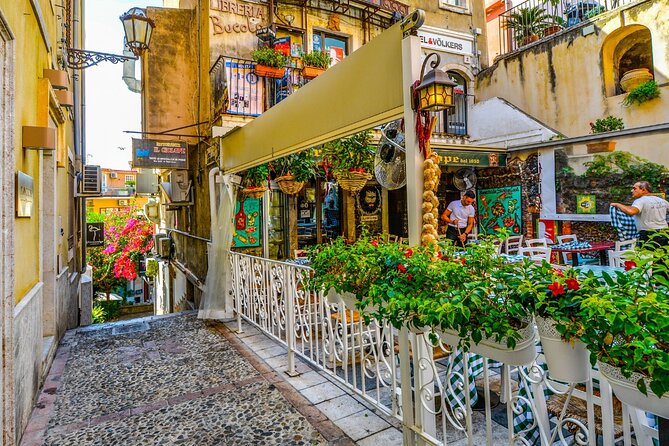 Private Tour of Taormina from hotel or cruise port in Messina - What Travelers Say