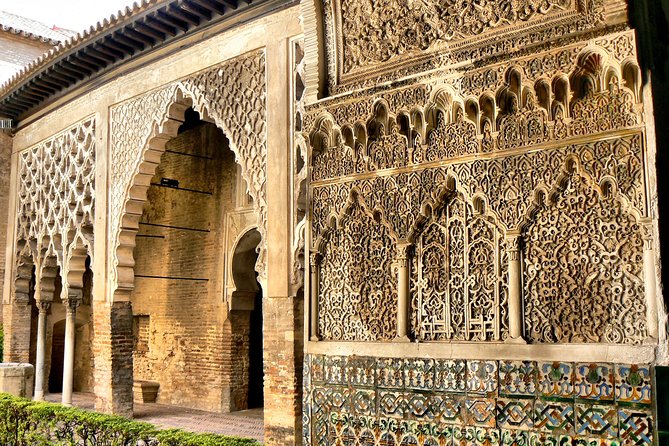 Private tour of the Alcázar of Seville - What Past Travelers Say