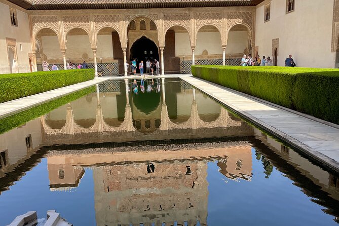Private Tour of the Alhambra in Granada (includes tickets) - The Reality of the Experience
