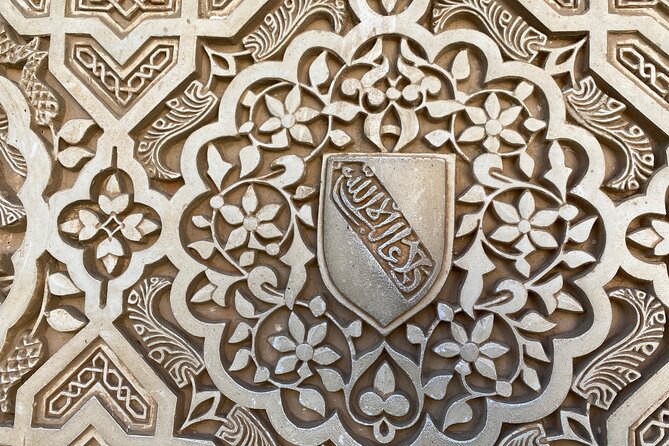 Private Tour of the Alhambra in Granada (Includes Tickets) - Guide Expertise and Feedback