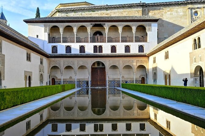 Private Tour of the Alhambra in Granada (Includes Tickets) - Tips for an Enjoyable Visit