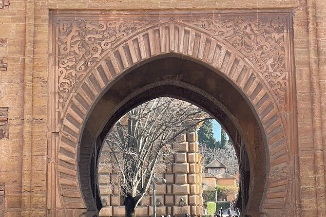 Private Tour of the Alhambra of Granada - Historical Significance of the Site