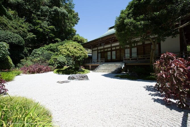 Private Tour of the Ancient Capital Kamakura from Tokyo - An Authentic Day in Kamakura: A Detailed Journey