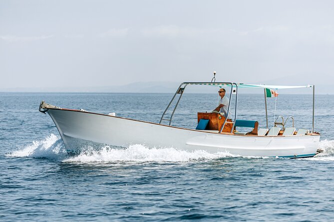 Private tour of the island of Ischia with Gozzo Aprea 35ft - Key Points