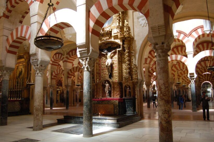 Private Tour of the Mosque-Cathedral and Jewish Quarter - Exploring the Mosque-Cathedral and Jewish Quarter of Cordoba: A Complete Guide
