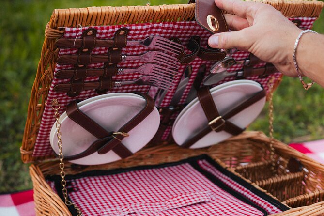 Private Tour of the Prosecco Hills in a vintage 500 - Who Should Consider This Tour?