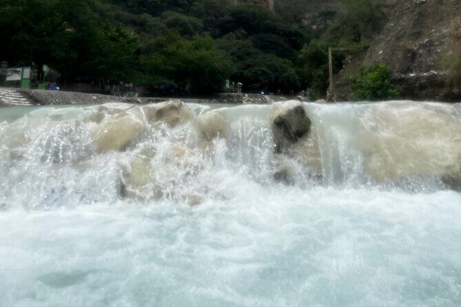 Private Tour of Tolantongo Grottoes with Transportation from CDMX - FAQs