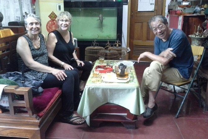 Private Tour-Old Hutong, Rickshaw, Drum Tower and Foodie Tour - Key Points