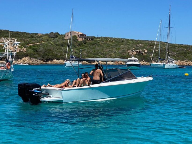 Private tour on the boat in the La Maddalena archipelago - Key Points