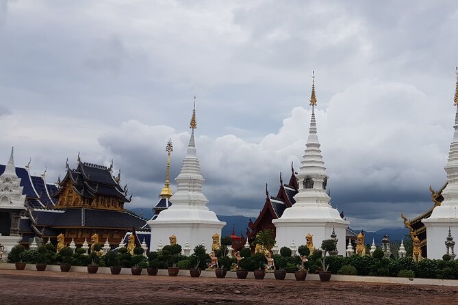 Private tour] Perfect day! Sticky waterfall + ChiangDao Cave + Wat BandenTemple - FAQ