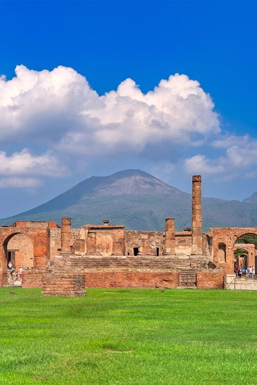 Private Tour: Pompeii+ Herculaneum+ Vesuvius - Exploring Campania’s Ancient and Natural Wonders