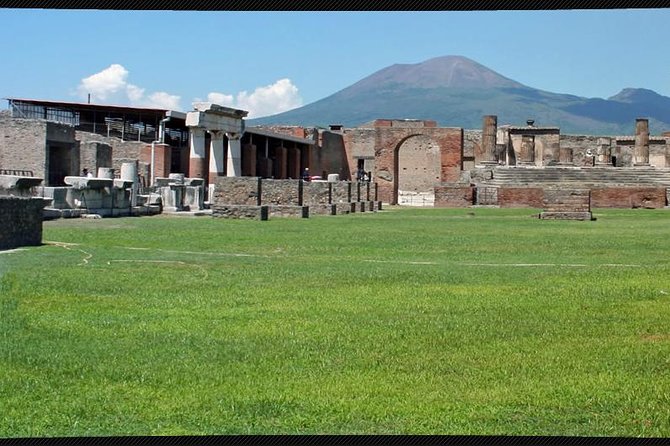 Private Tour Pompeii Herculaneum Vesuvius - FAQ
