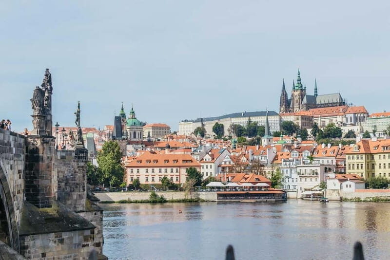 Private Tour - Prague Castle, Cathedral & Strahov Monastery - The Itinerary in Detail: What to Expect